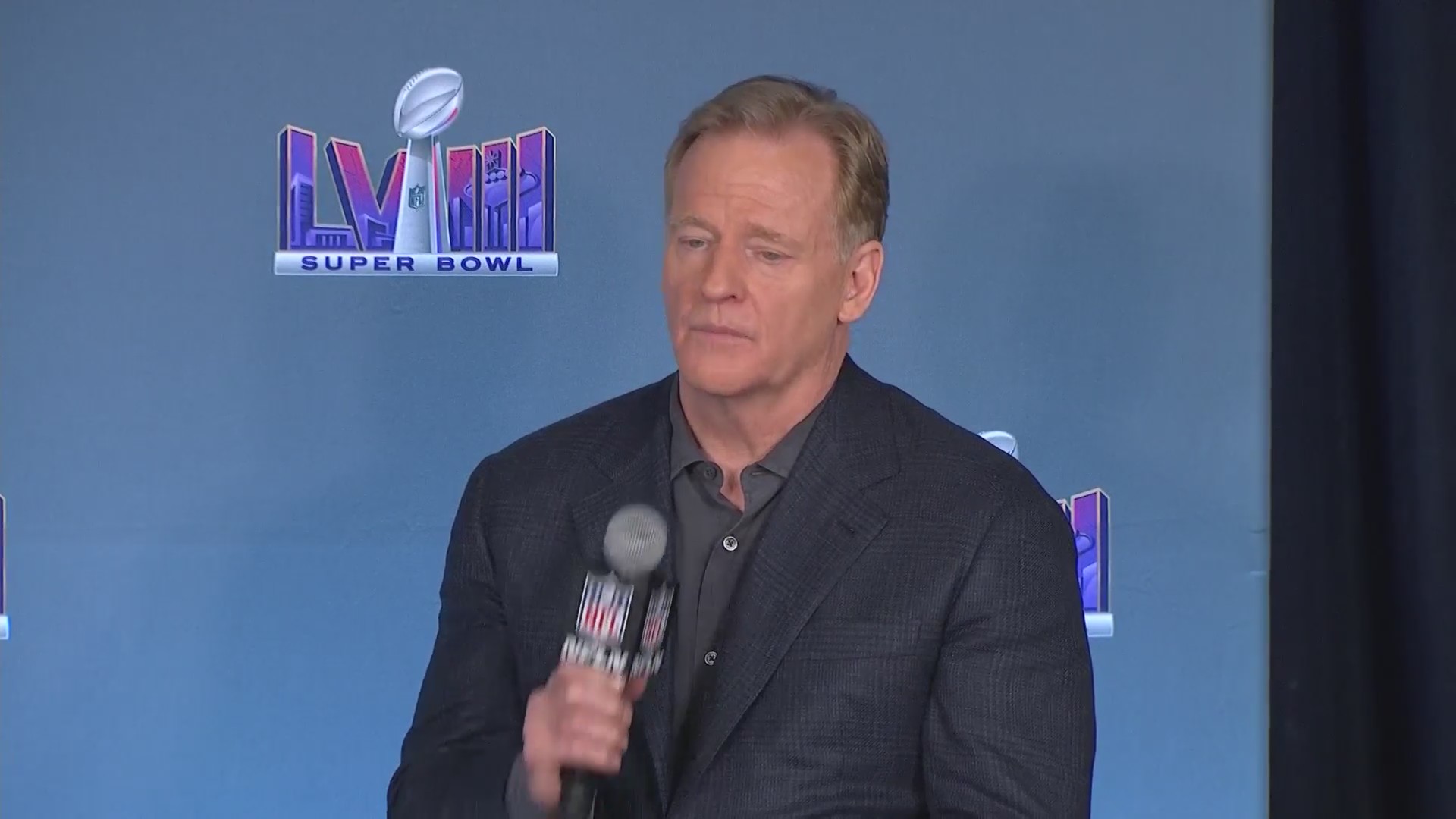 NFL commissioner on future of Bears stadium – WGN-TV