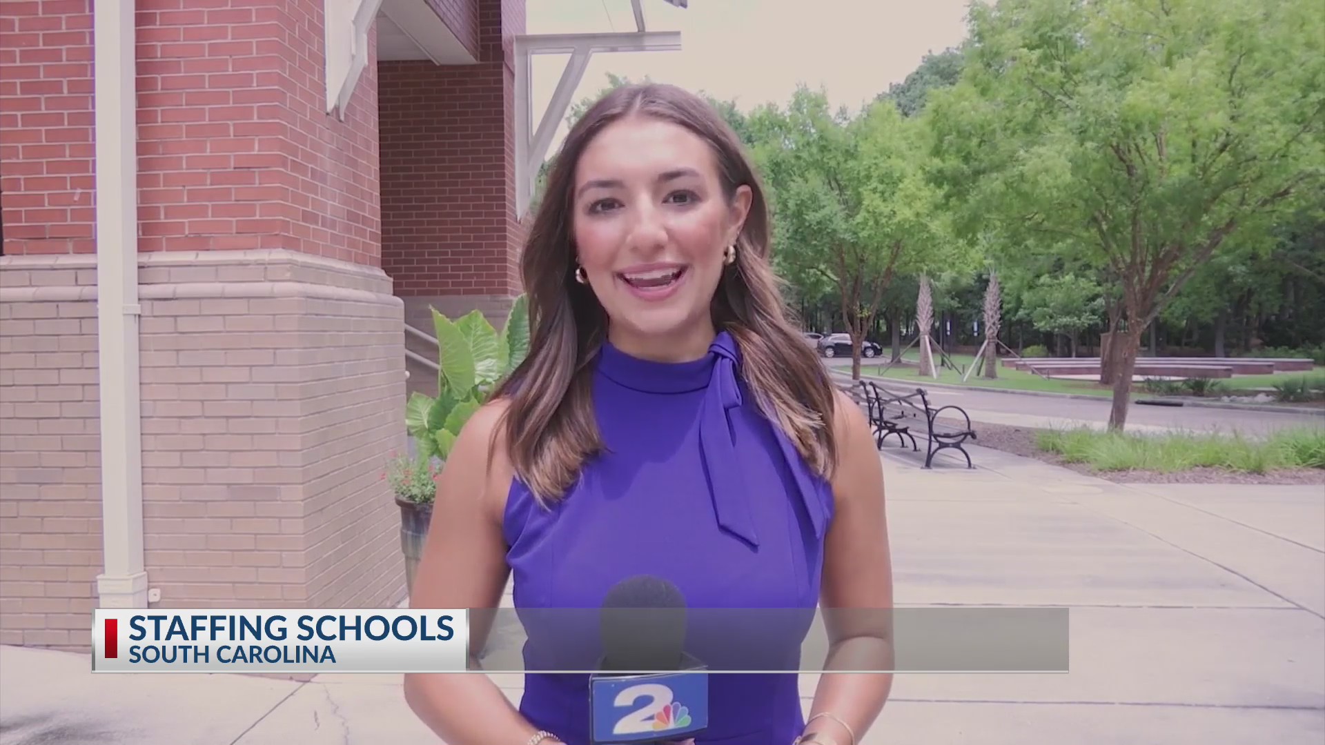 BCSD struggles to fill teacher openings, hosts job fair – WCBD News 2