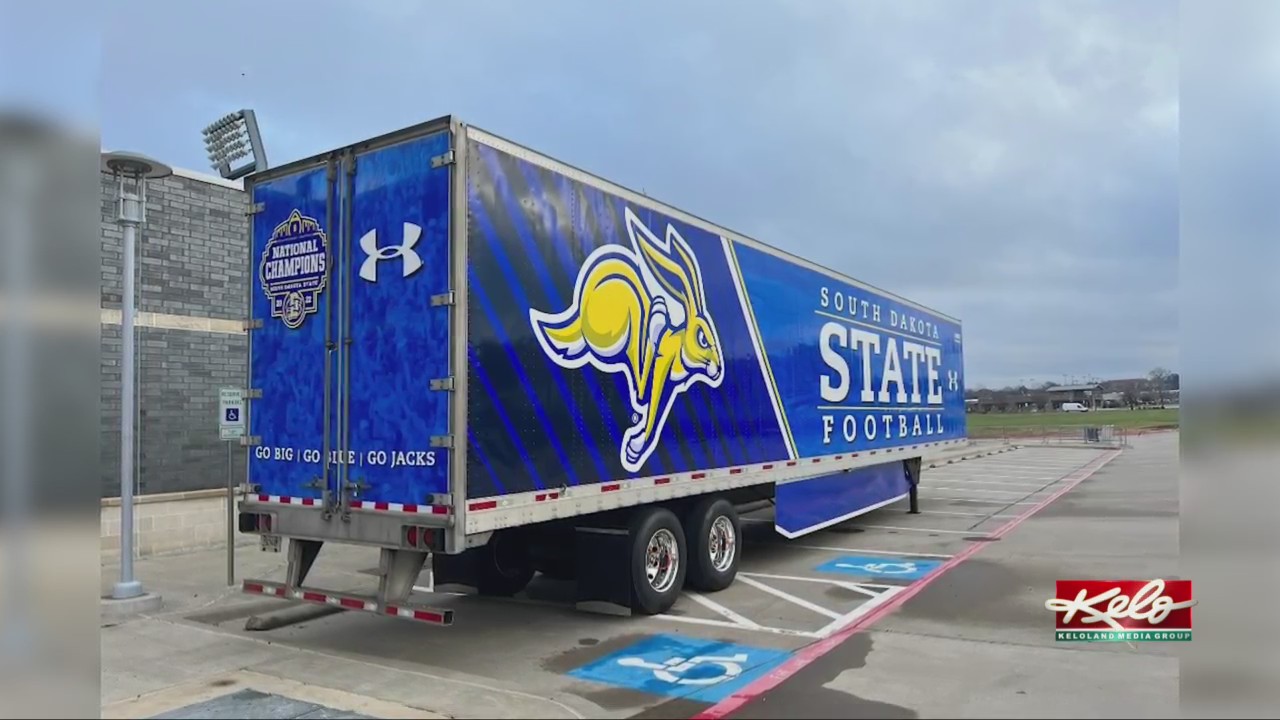 SDSU football adds economy boost for Brookings – KELOLAND.com