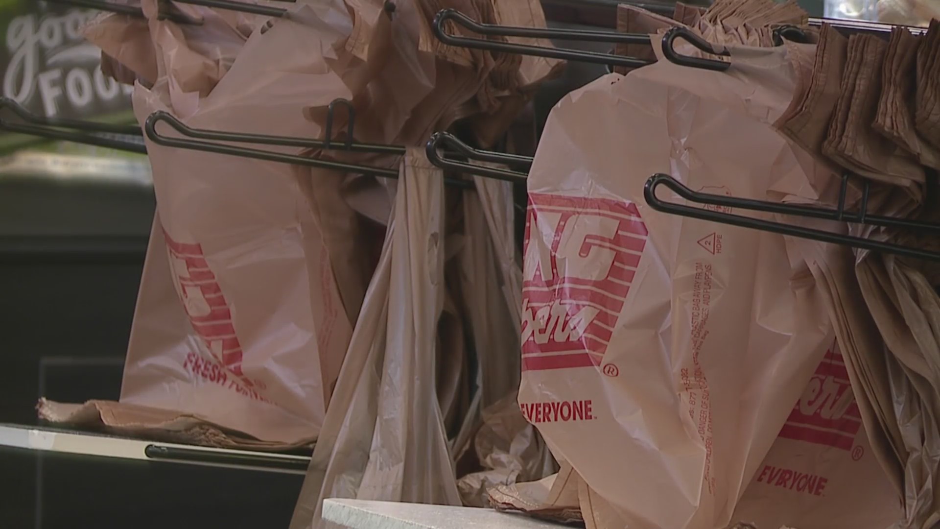 Colorado cutting down on plastic bags – FOX31 Denver