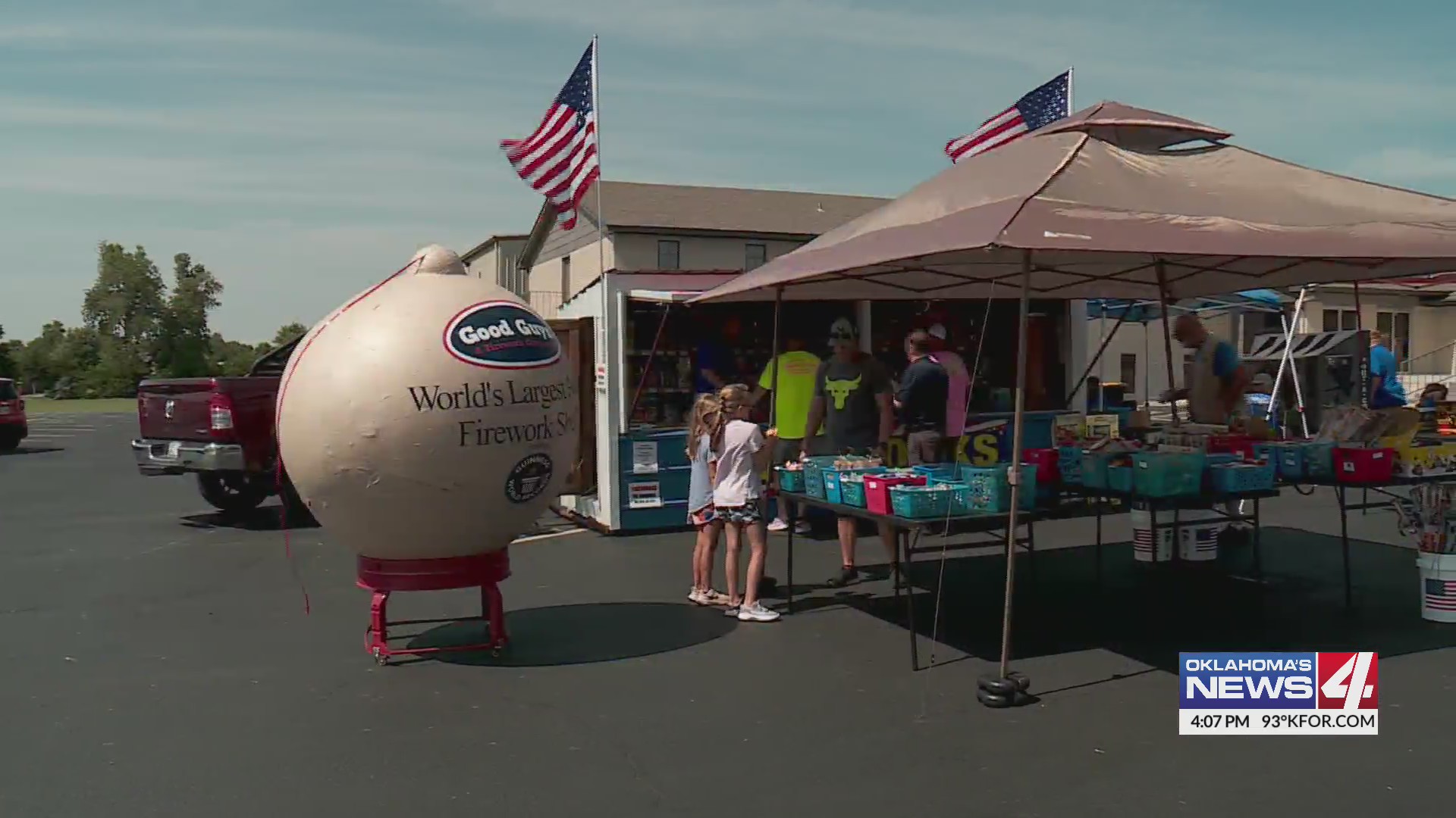 Replica of world’s largest aerial firework in Mustang – KFOR.com ...