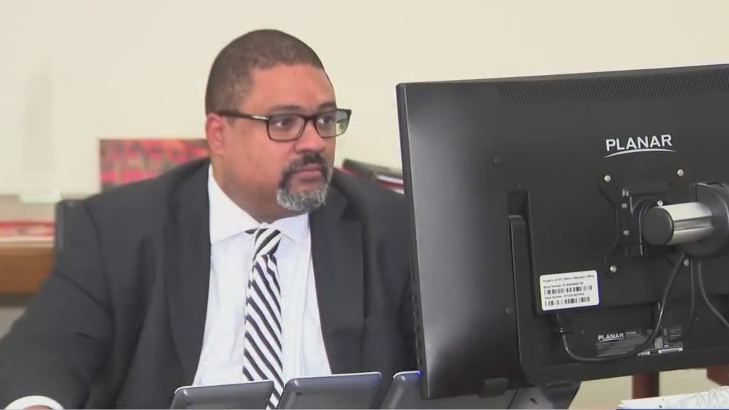 DA Bragg speaks on NY gun safety laws – PIX11