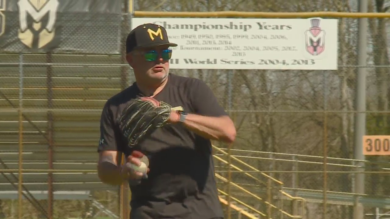 Manchester University coach Rick Espeset approaching 30 years with ...