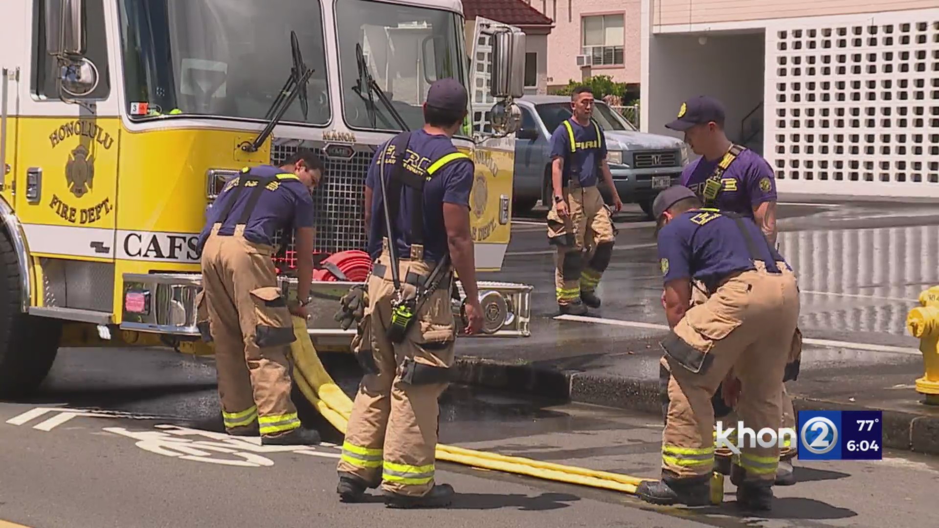 Off-duty HPD firefighter helps residents escape fire in Manoa – KHON2