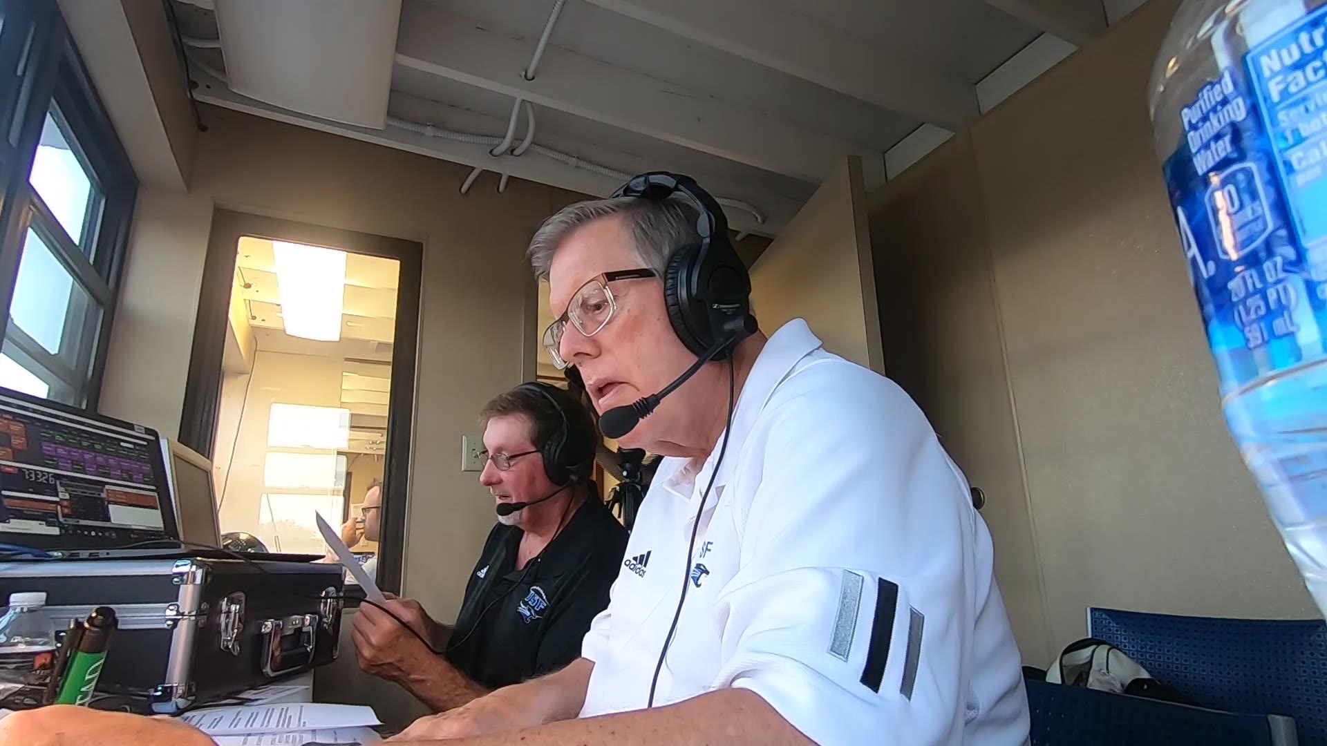 Joe Parson reflects on 25 years as the ‘Voice of Cougars football’ with ...