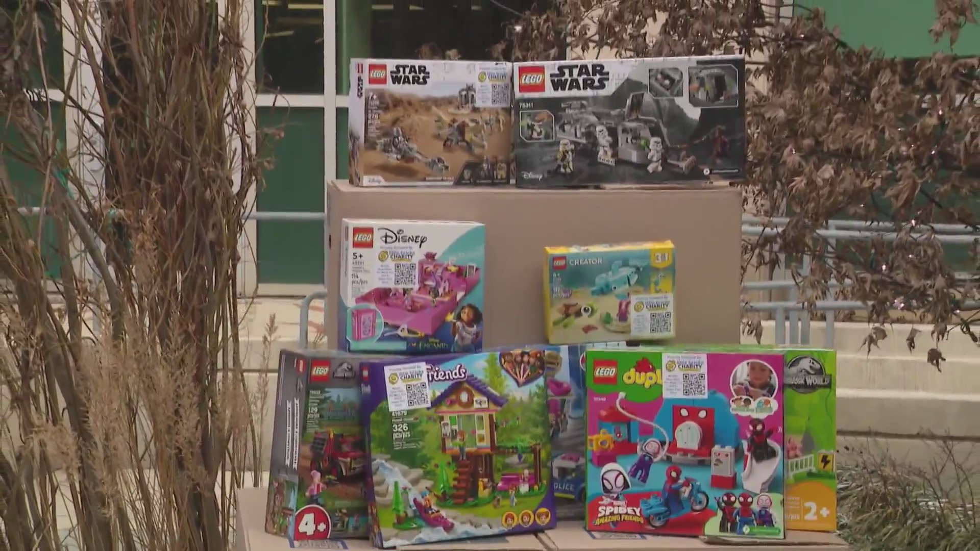 LEGO puts smiles on Chicago kids’ faces – MyStateline.com