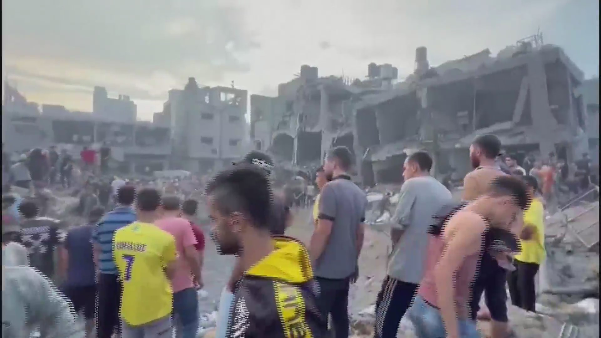 Refugee camp bombing underscores deadly day in Gaza – FOX 2