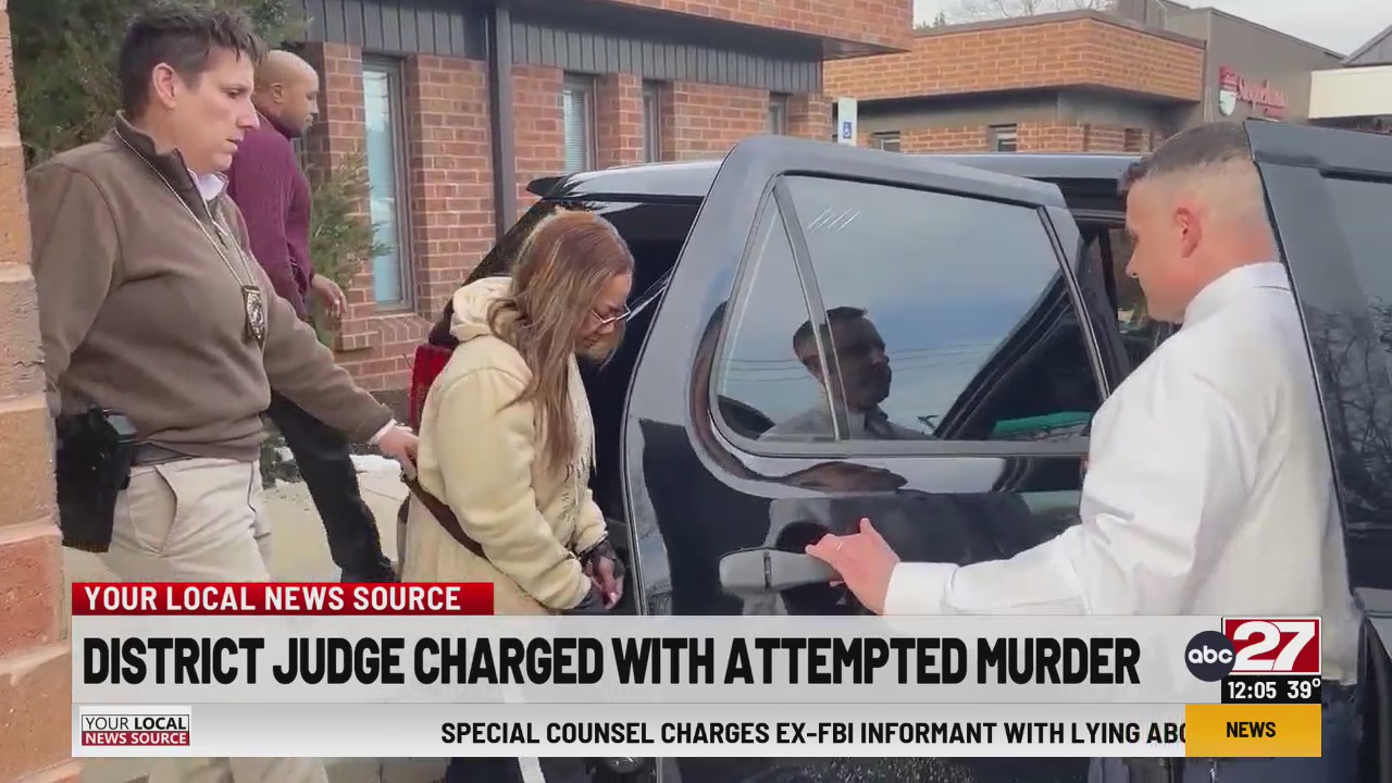 Suspended Dauphin County Judge Sonya McKnight charged with attempted ...
