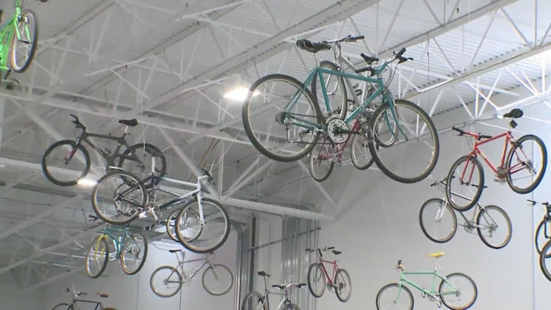 World’s largest bike shop opens in Louisville – FOX31 Denver