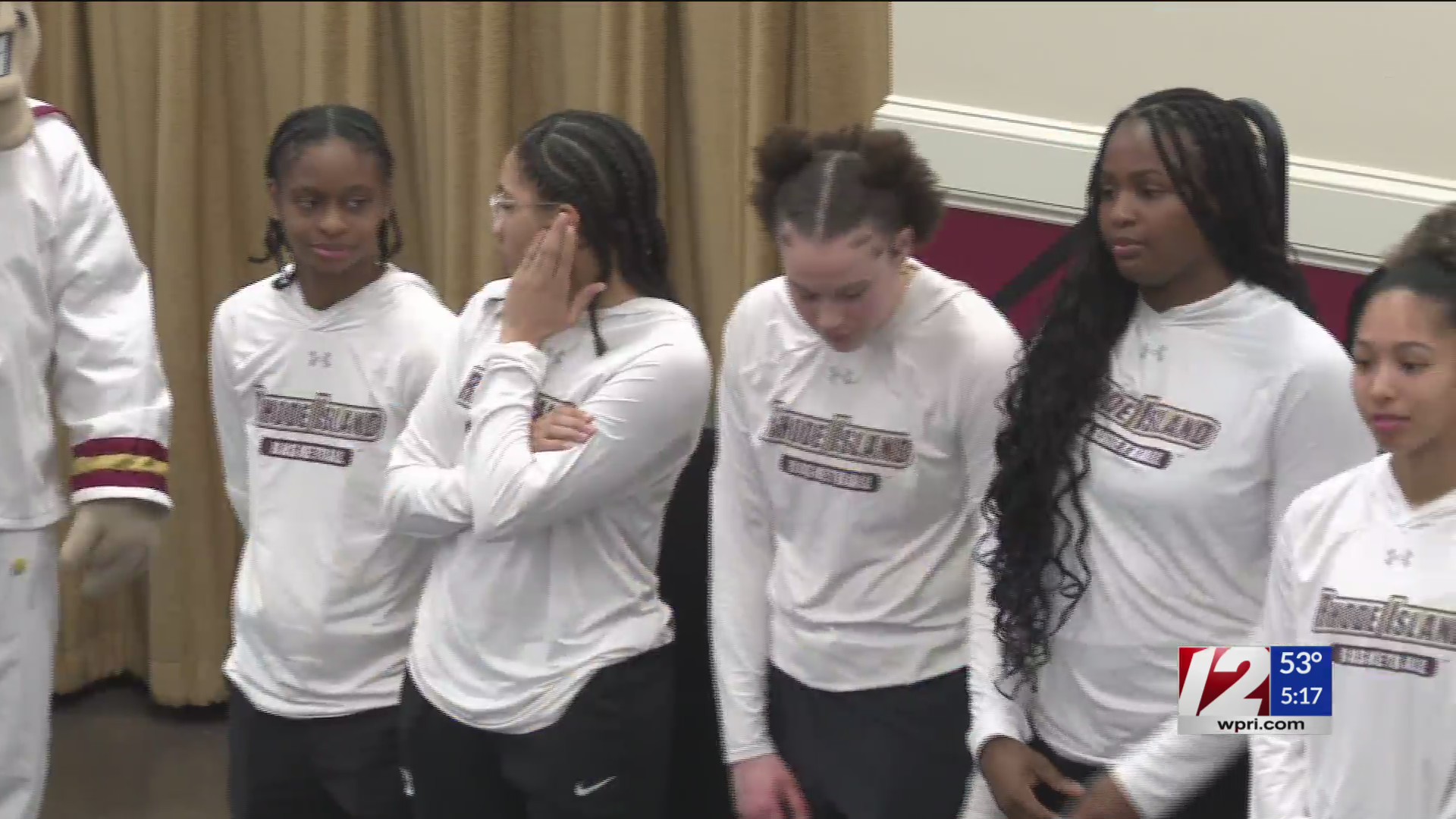 RIC holds pep rally for undefeated women’s basketball team – WPRI.com