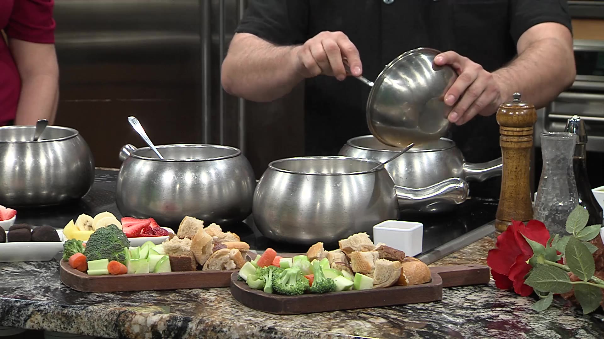 The Melting Pot | Wow your Party During the Holidays – KRQE NEWS 13 ...