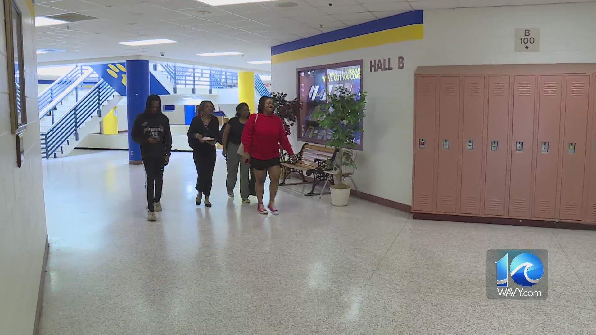 Oscar Smith High School helps students become Merchant Mariners – WAVY.com