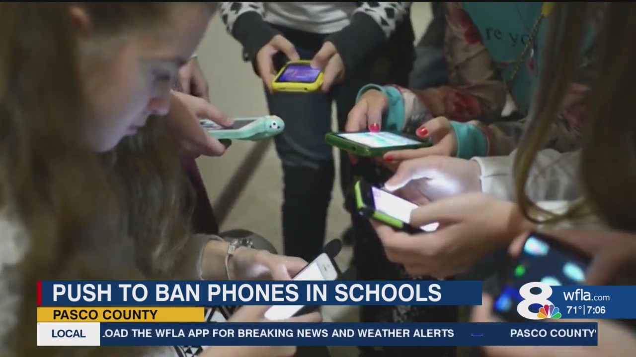Superintendent calls for cell phone ban on Pasco school campuses – WFLA