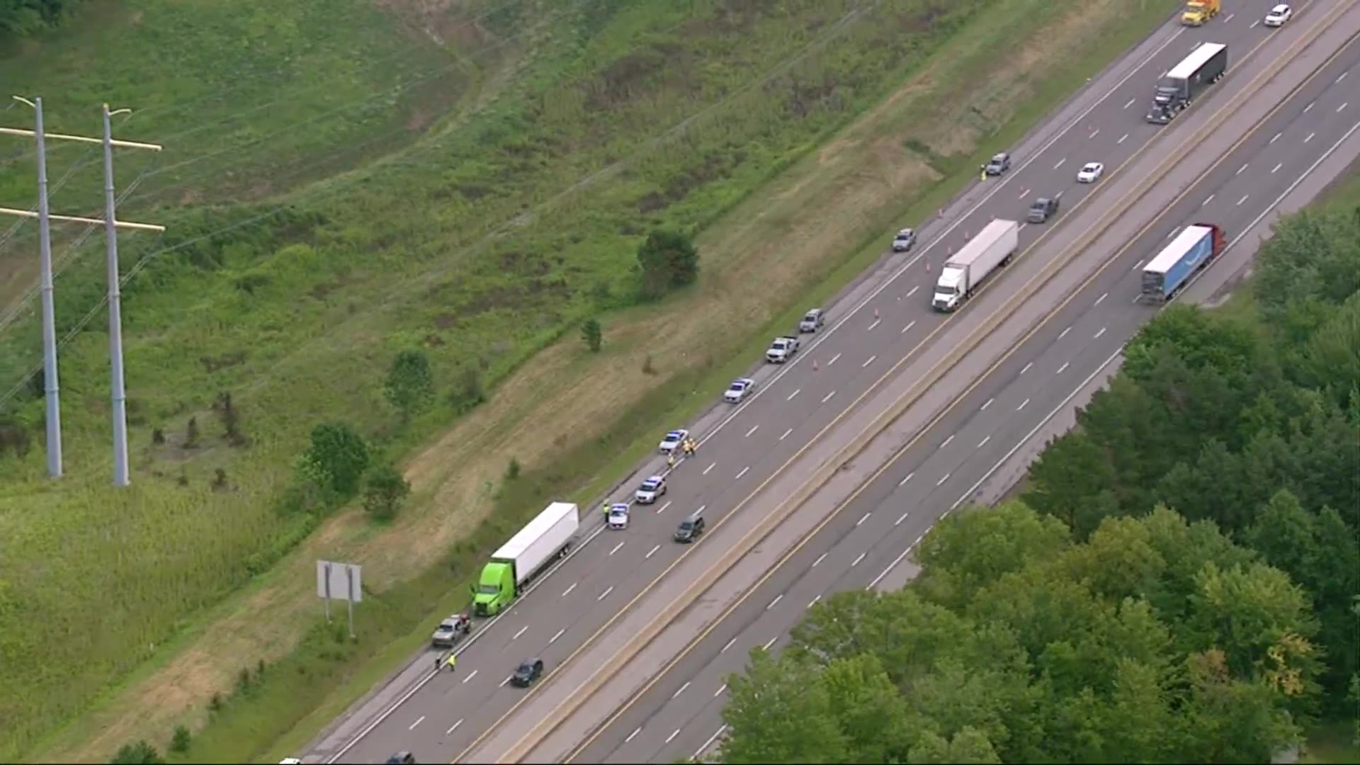 Crash on Ohio Turnpike slows traffic – Fox 8 Cleveland WJW