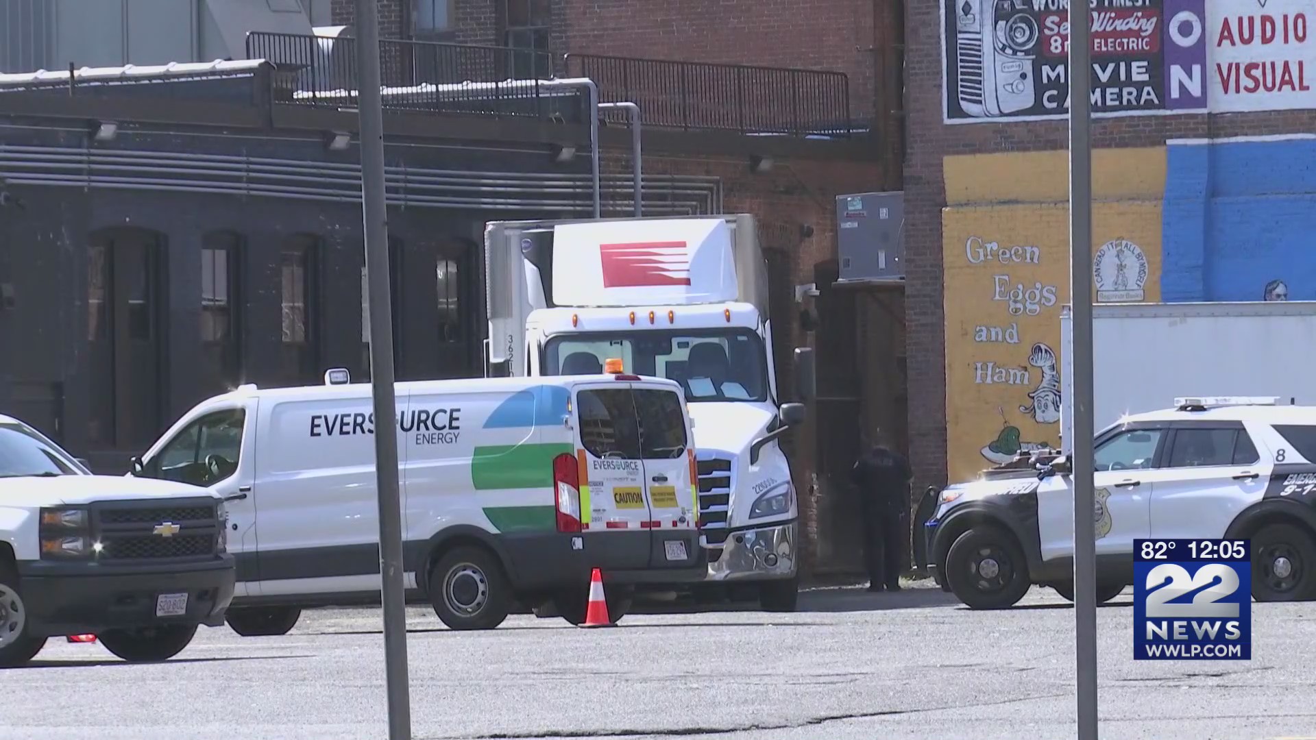 Gas leak caused by truck crash in downtown Springfield – WWLP