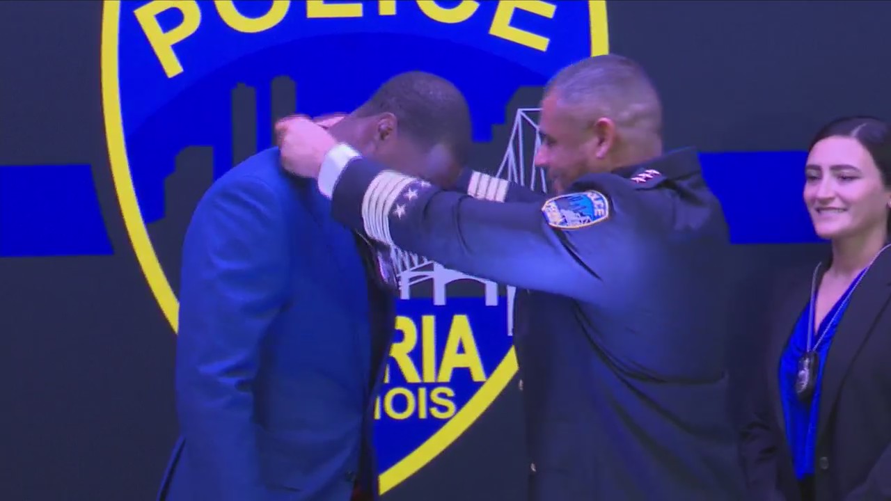 Former Manual High, Illini star Da’Monte Williams sworn in as Peoria ...