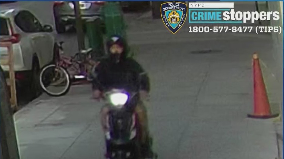 2 Suspects Sought In Scooter Headphone Robberies Across Nyc Nypd Pix11