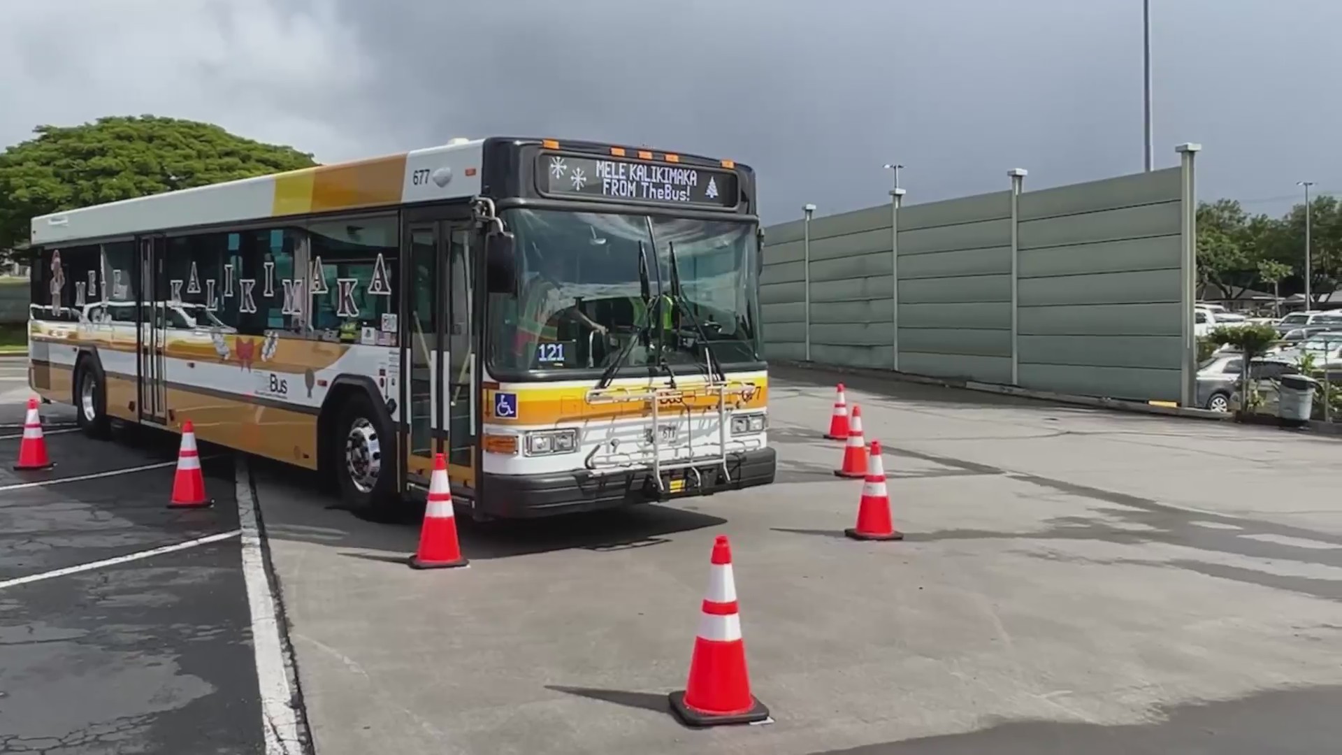 Go Johnny Go: Bus Roadeo – KHON2
