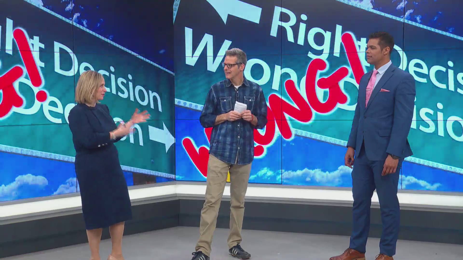 Right or Wrong?: Christmas Tree bugs, Ruby Leigh placement, Taylor ...