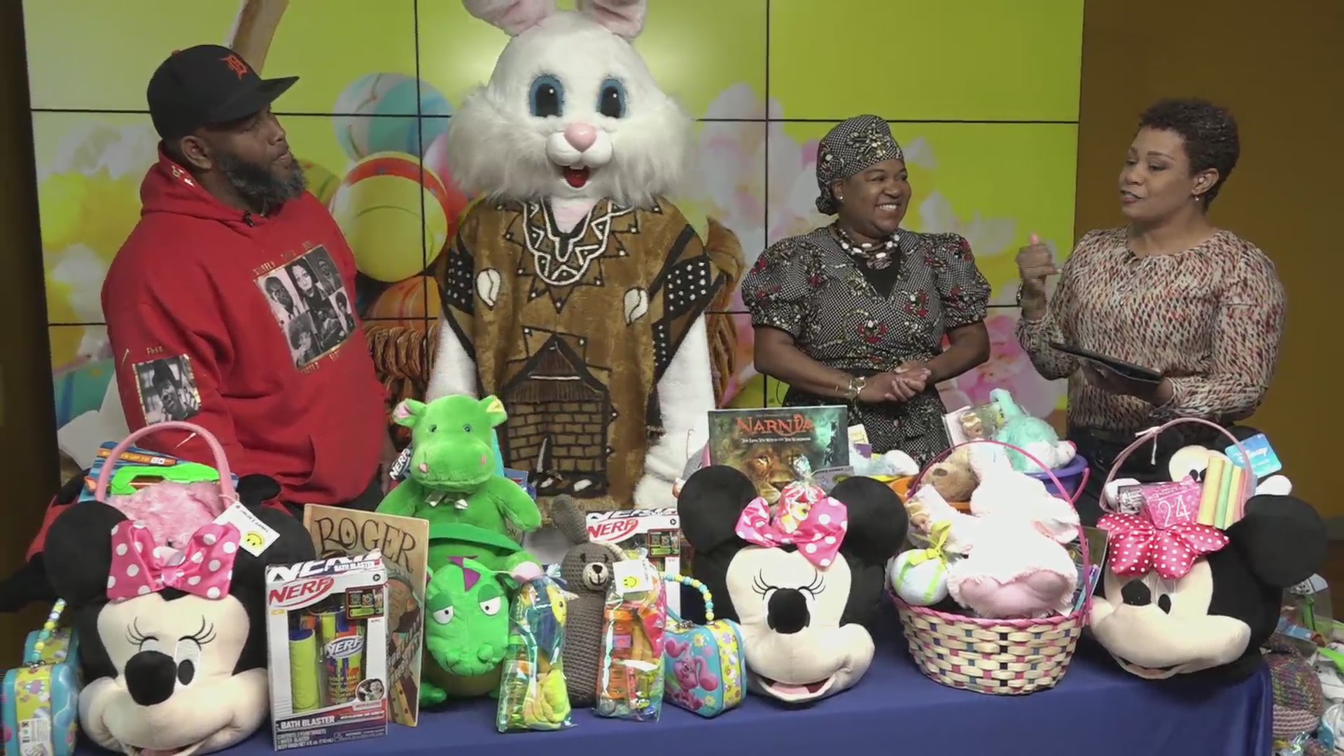 Afro World celebrates Easter weekend with giveaway – FOX 2