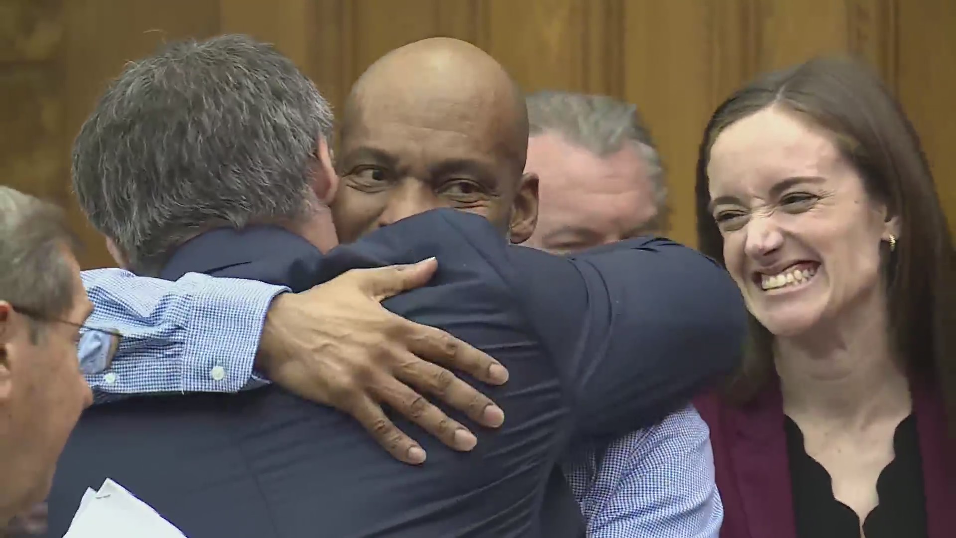 Lamar Johnson, attorneys celebrate as judge overturns murder conviction ...