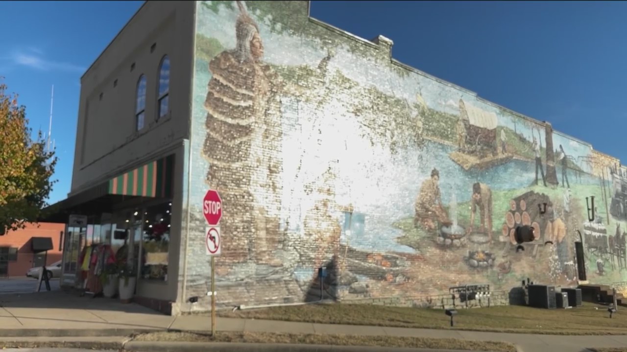 Benton’s Victory Theater untouched for 70 years; a “time capsule ...