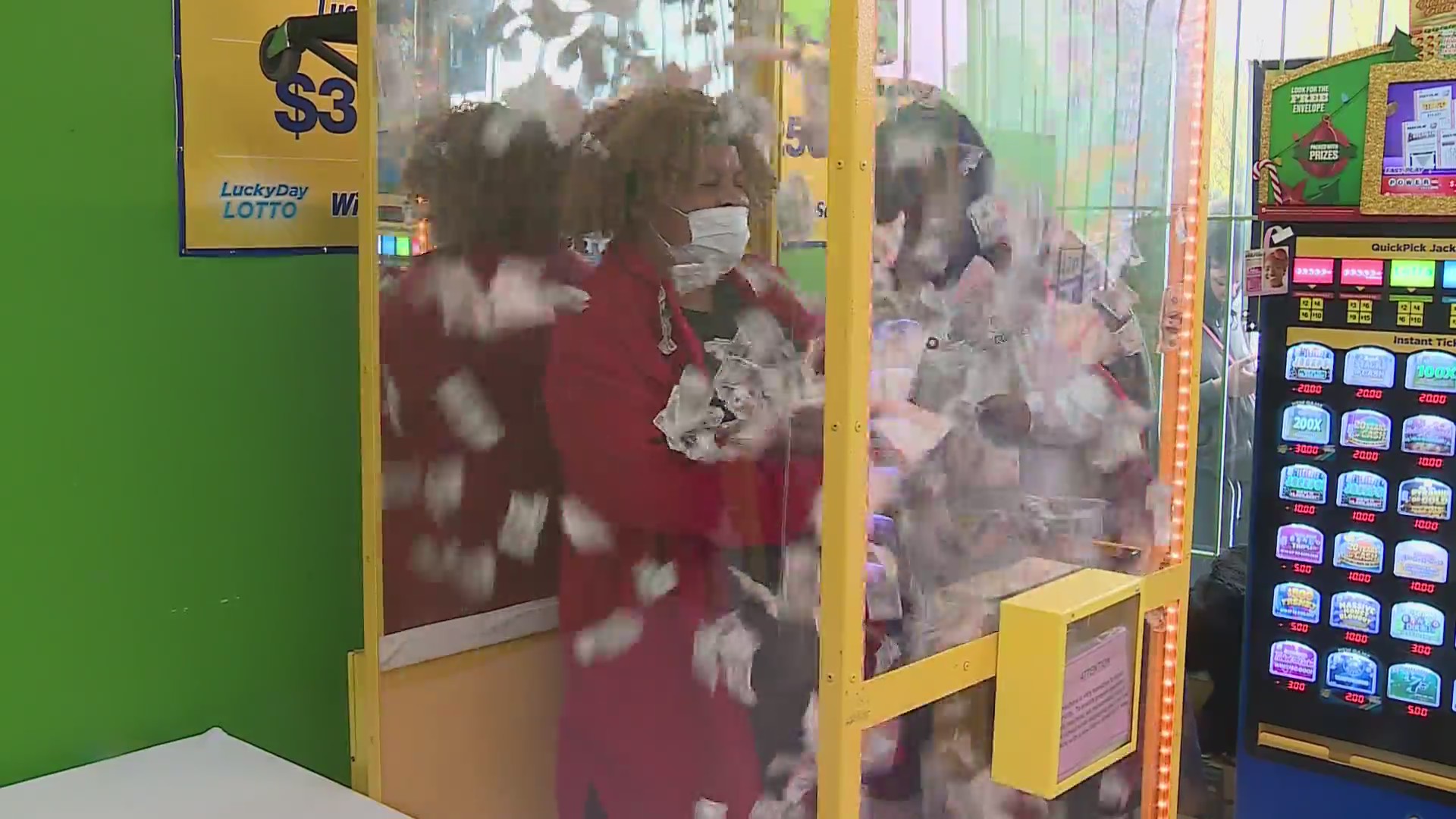 Powerball ticket giveaway held ahead of Halloween night drawing – WGN-TV