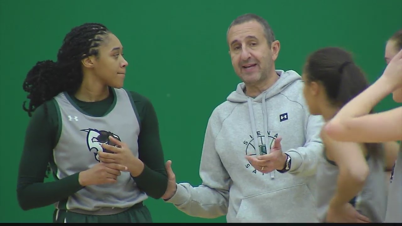 Siena women’s basketball in search of first conference win – NEWS10 ABC
