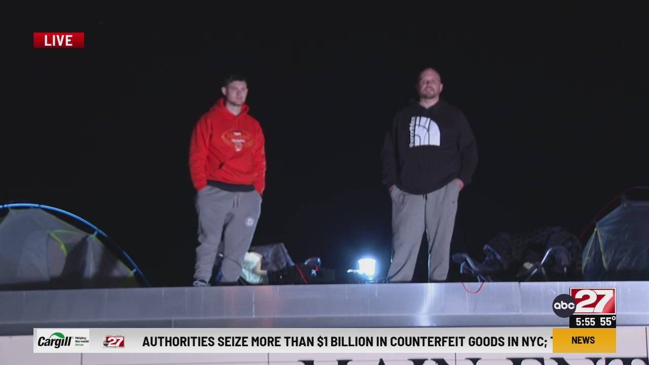 Principals camp out on school roof thanks to students – ABC27