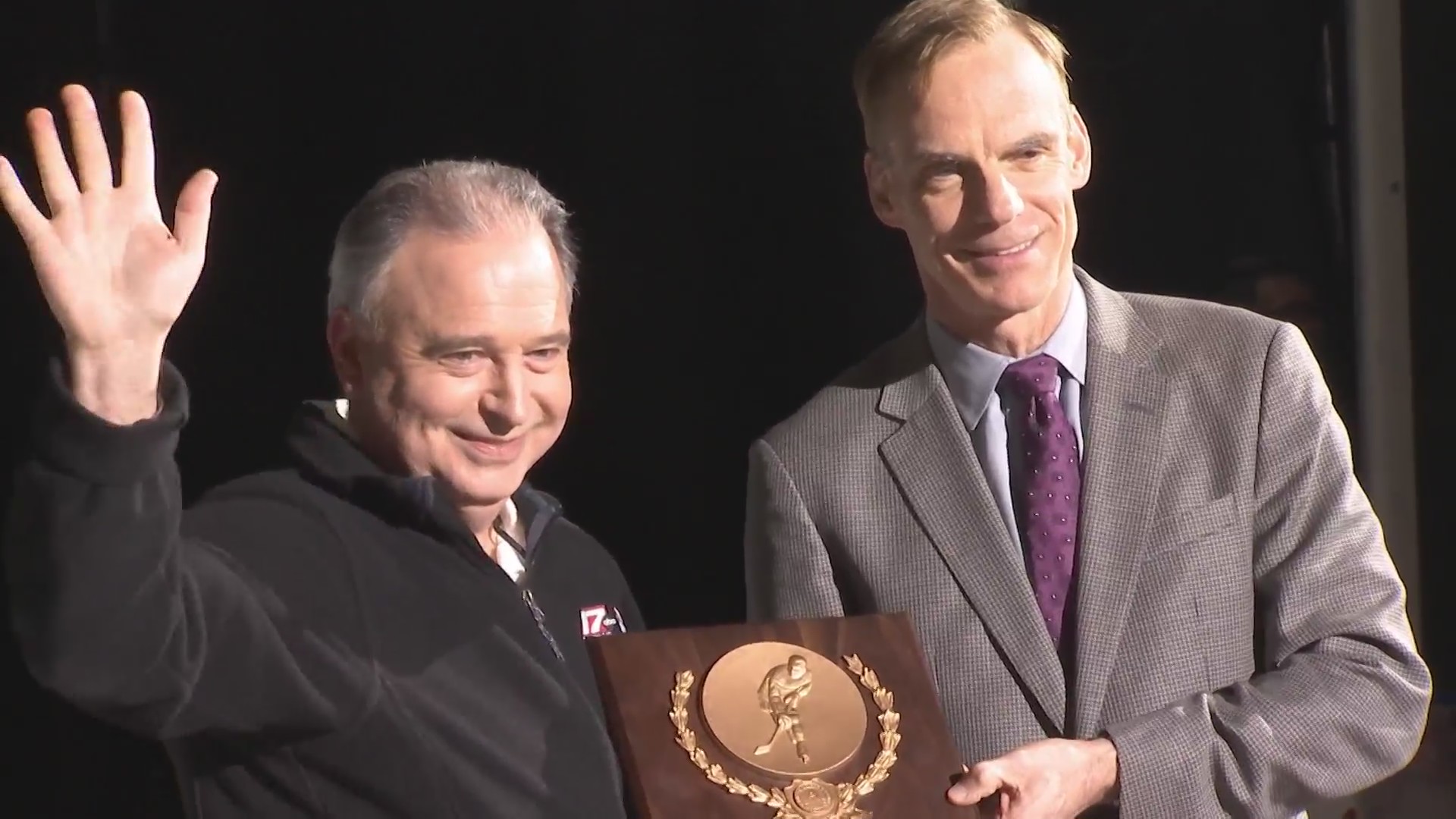 Eyewitness News’ Scott Leber receives award from American Hockey League ...