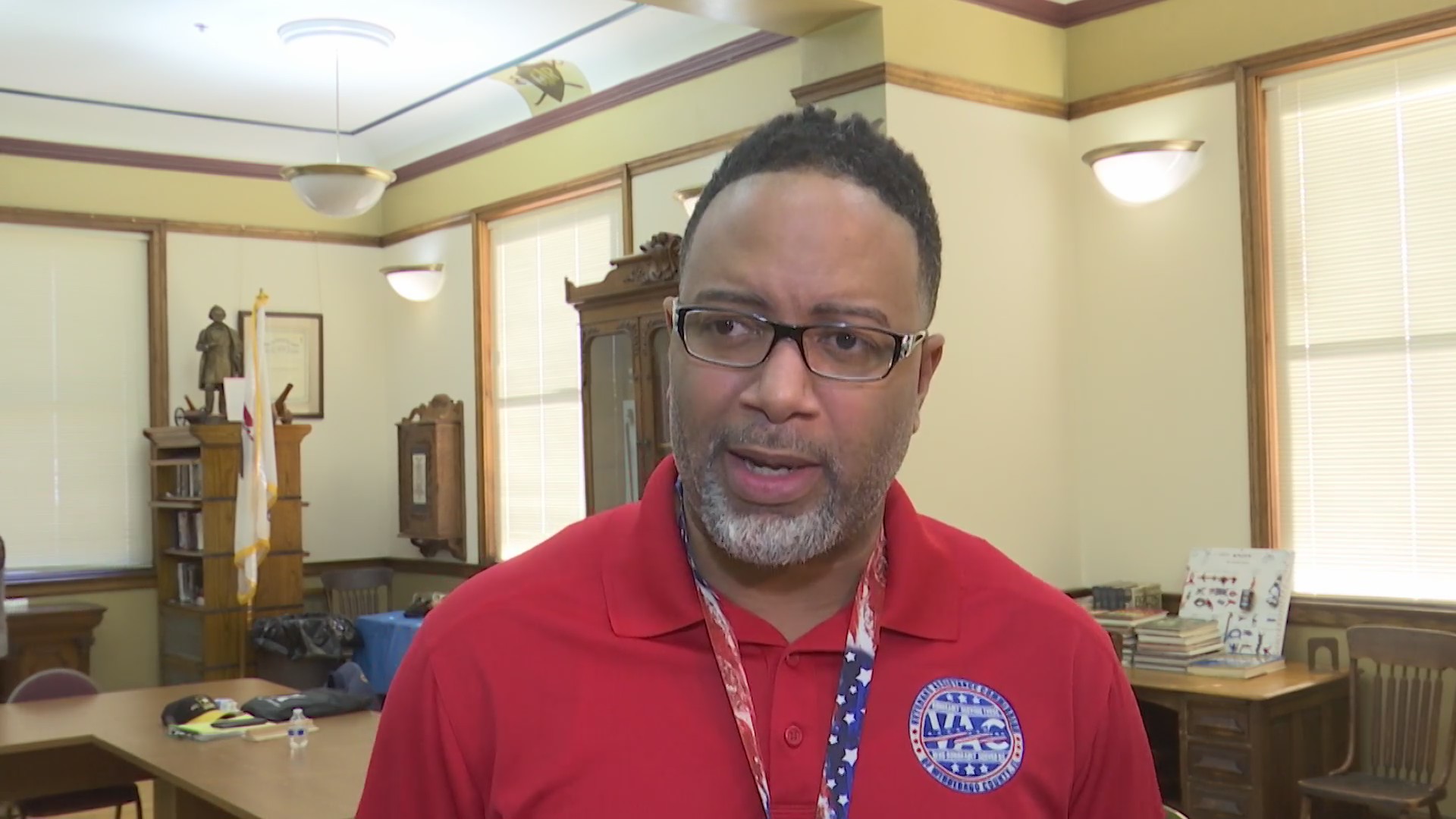 Congressman Eric Sorenson hosts a veteran round table in Veterans ...