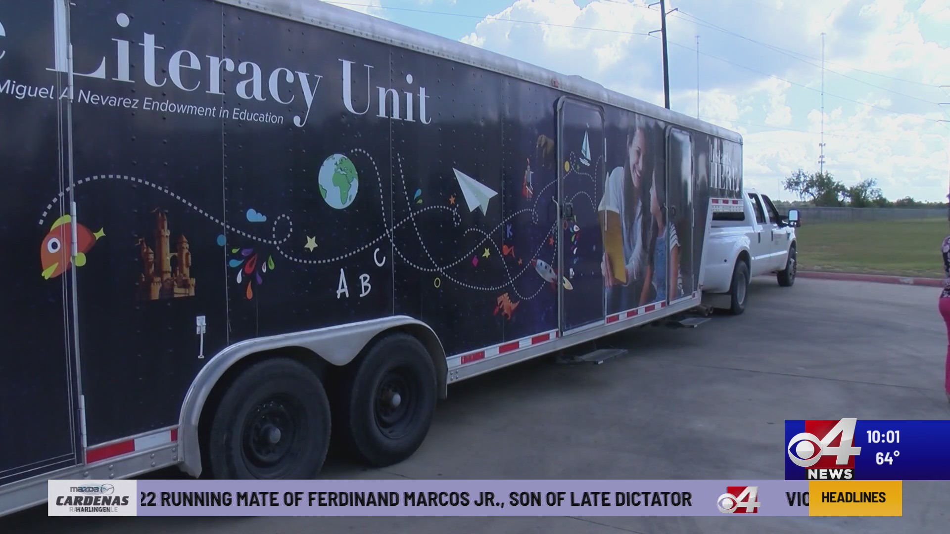 UTRGV wheels books to underserved classrooms with mobile program – KVEO-TV