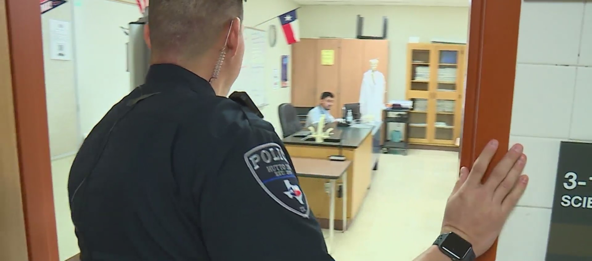 Hutto Isd Hoping To Add More Police Officers With Cadet Academy Kxan