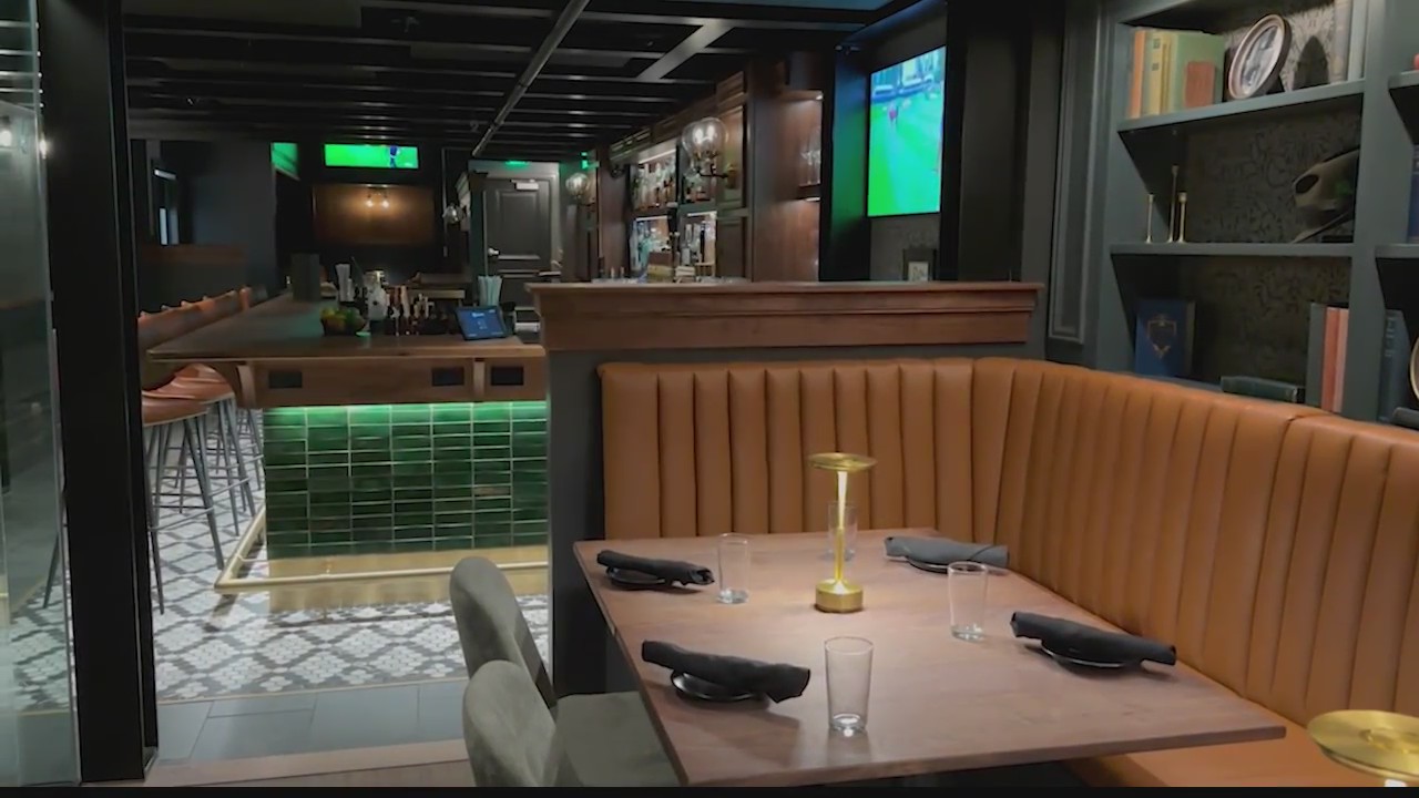 The Coat Room: Inside the Saratoga secret – NEWS10 ABC