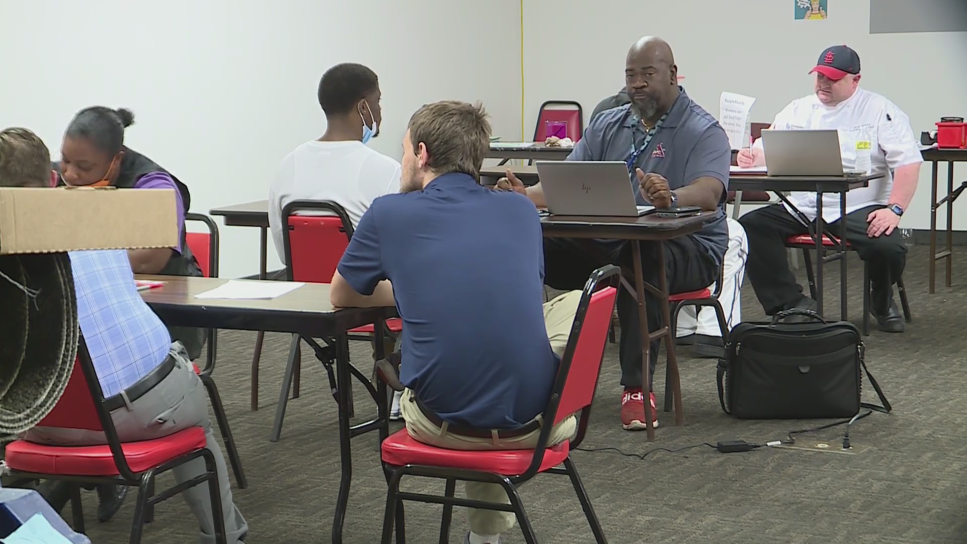 Busch Stadium hosts job fair to fill dozens of positions – FOX 2