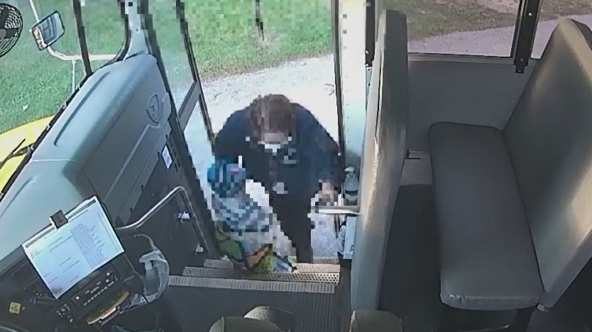 ‘Heroes’: Bus drivers help rescue toddler after carjacking | Morning in America – NewsNation