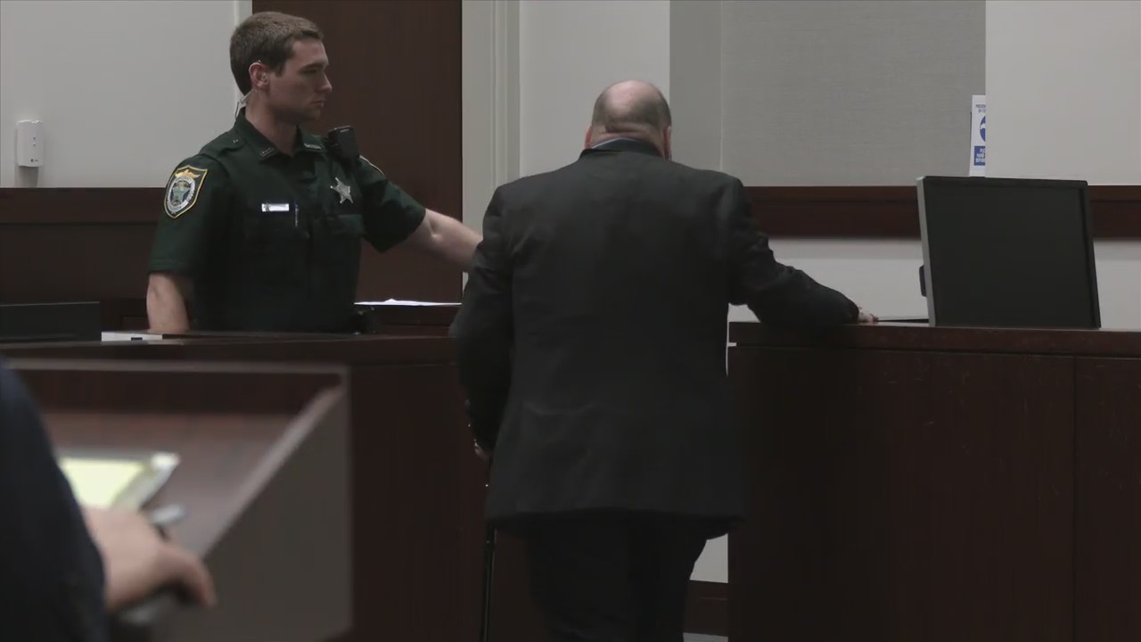 Emotions run high on the first day of Michael Hunt murder trial ...