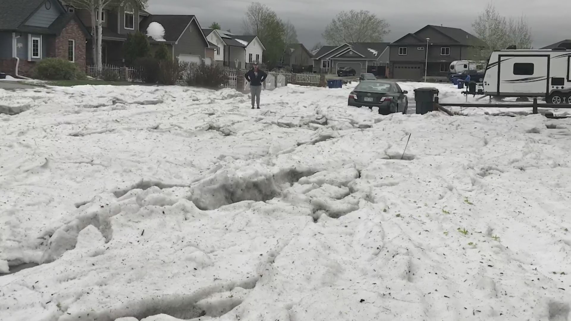 Hail takes hours to plow from Johnstown street – FOX31 Denver