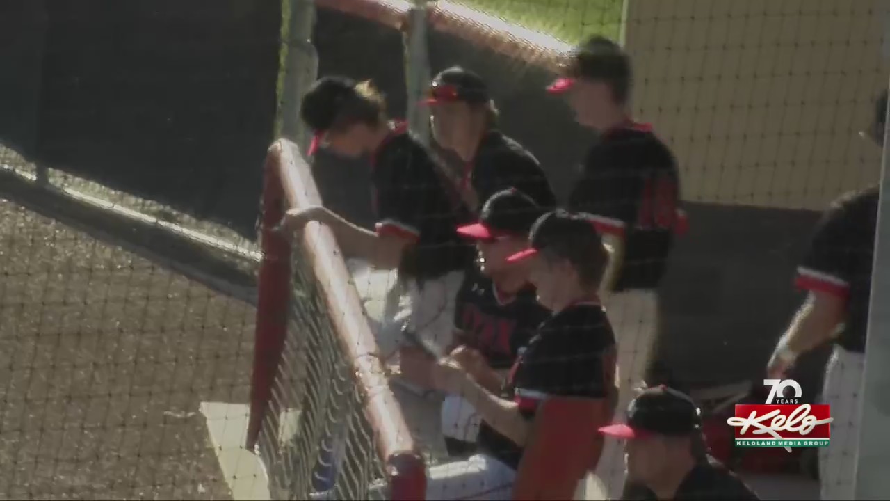 Brandon Valley outlasts Lincoln in pitcher’s duel – KELOLAND.com