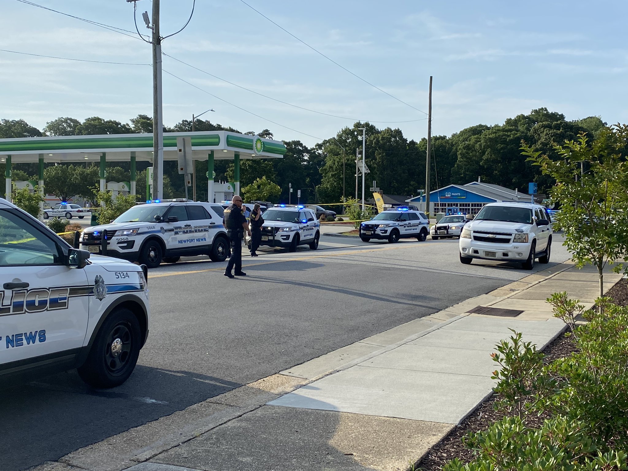 Jon Dowding reports from scene of deadly Newport News shooting – WAVY.com