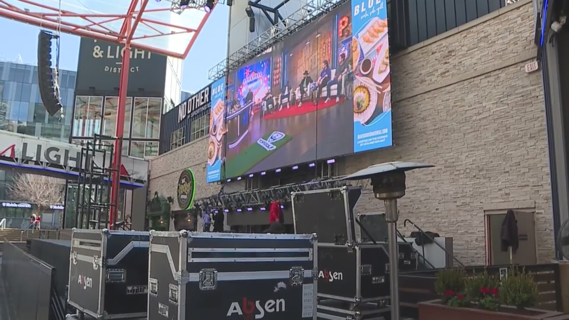 Power & Light ready for possibly biggest Chiefs watch party – FOX 4 ...