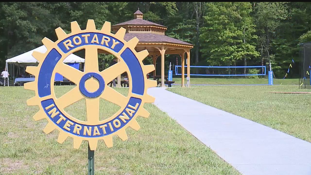 Rotary Club gifts mega-playground to community – WKBN.com