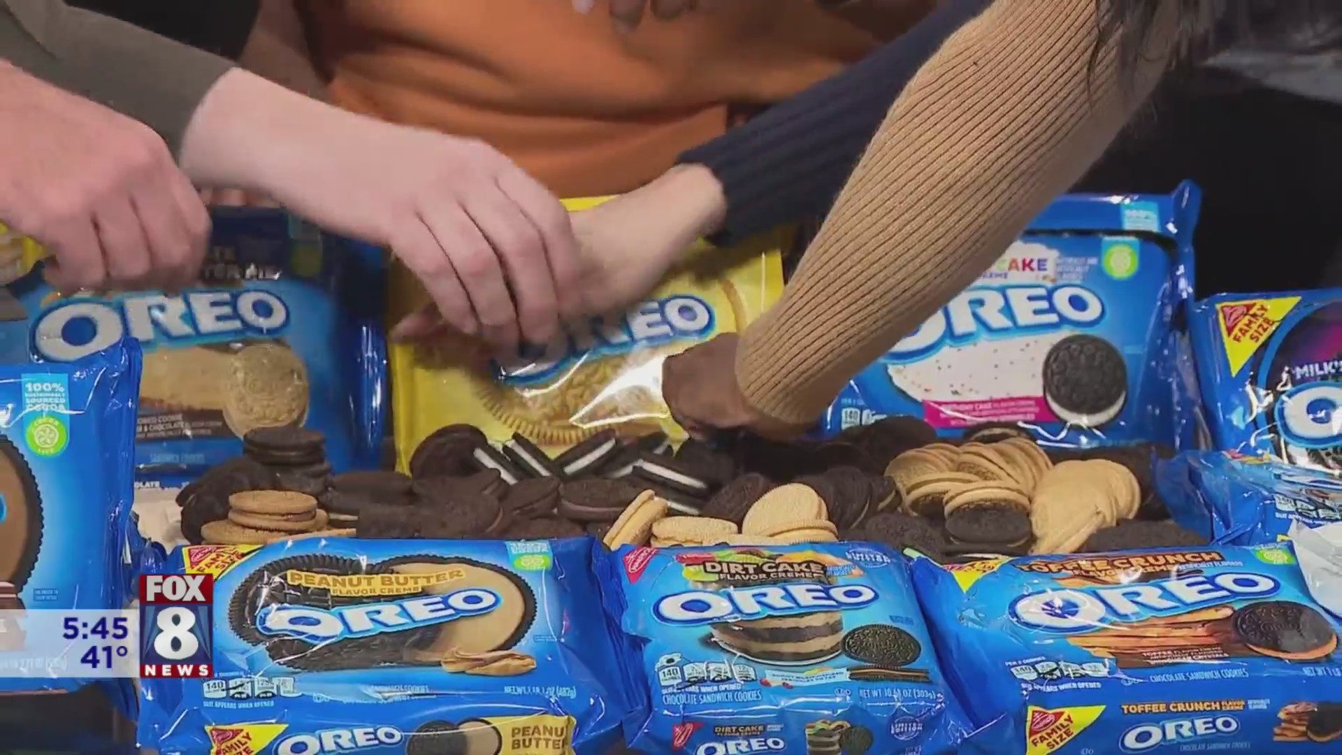 Fox 8 goes big in celebration of National Oreo Day – Fox 8 Cleveland WJW