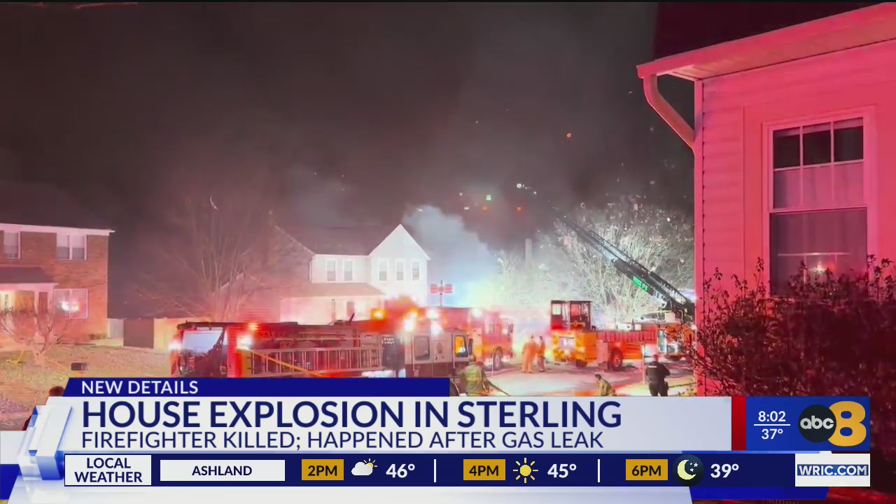 One firefighter dead, 12 people injured after house explosion in ...