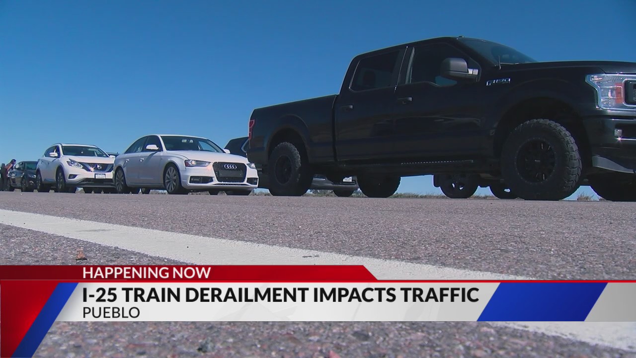 Massive I-25 traffic standstill following Pueblo train derailment ...