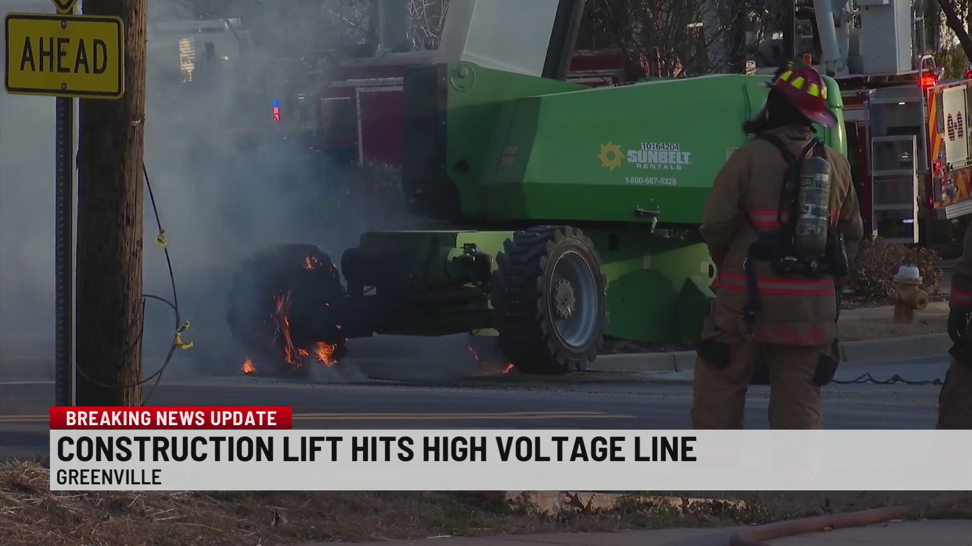 2 injured when construction lift hits power line in Greenville – WSPA 7NEWS