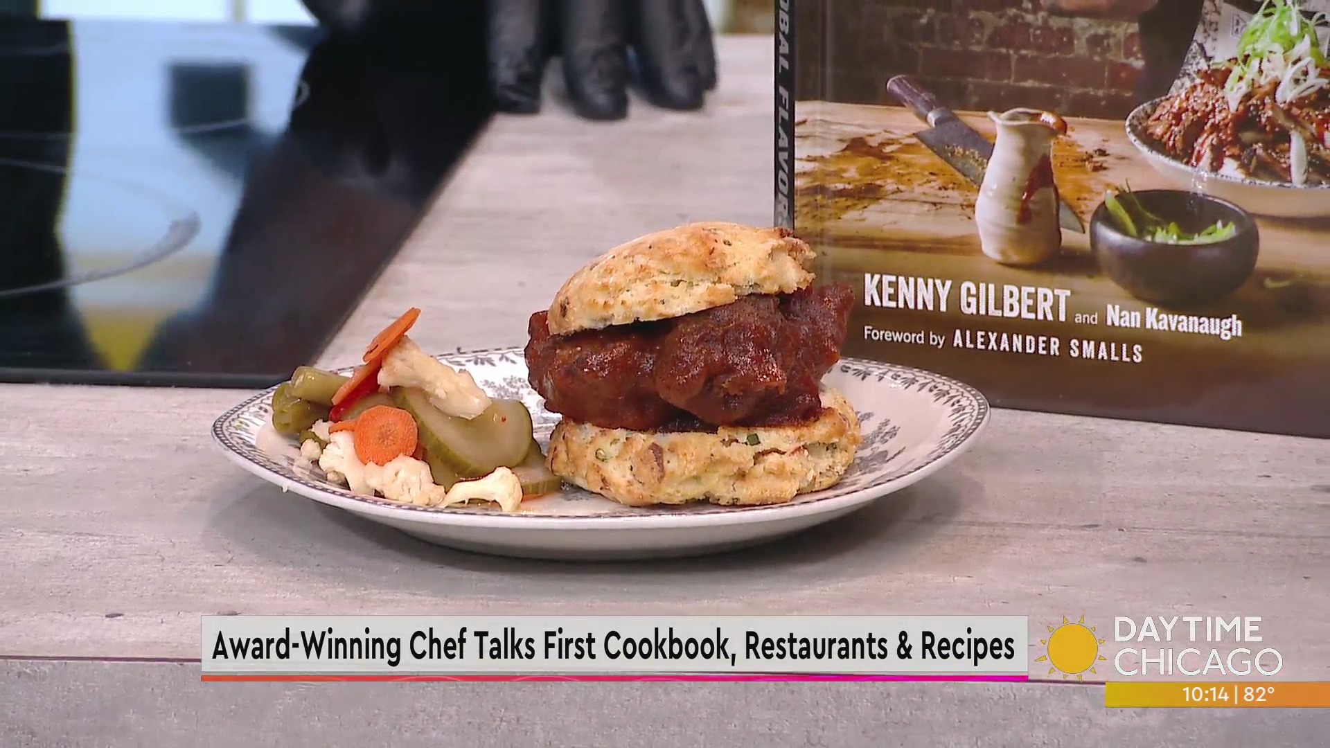 Award-Winning Chef Talks First Cookbook, Restaurants & Recipes – WGN-TV