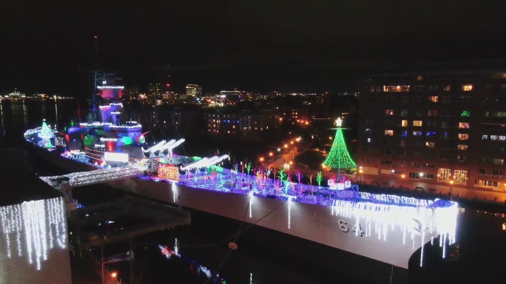 Check out the local holiday light displays this weekend – WAVY.com