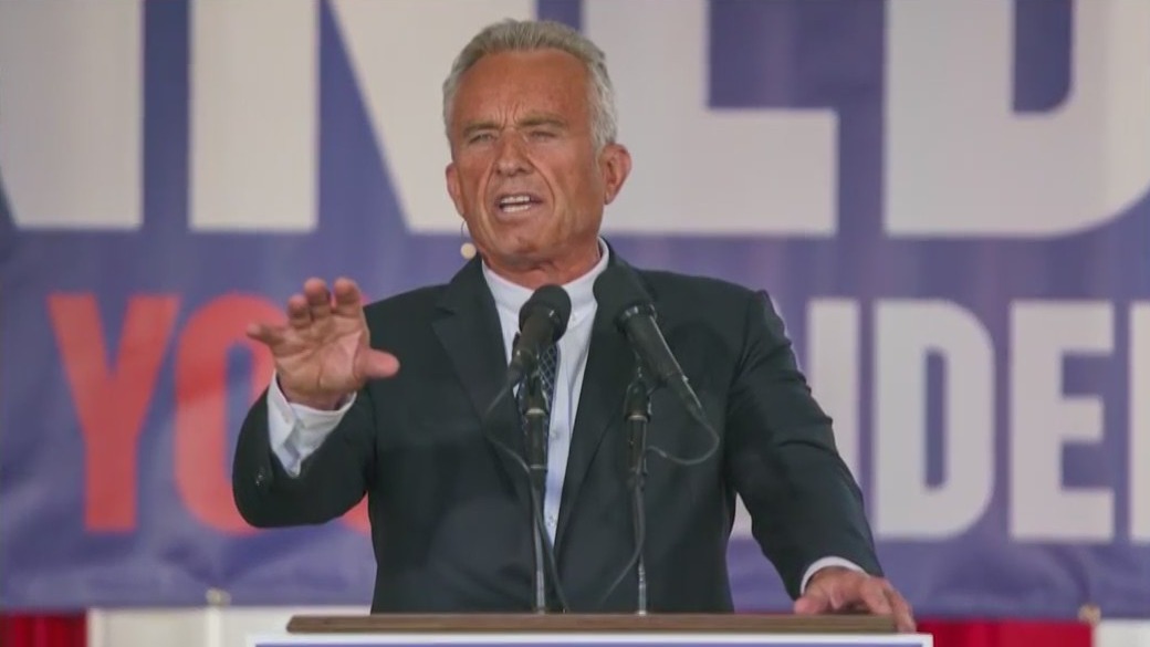 RFK Jr. looks to boost support among Latino voters | Morning in America ...