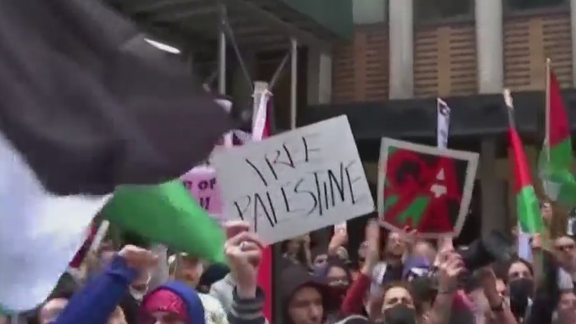 How can law enforcement keep protests in US peaceful for both sides ...